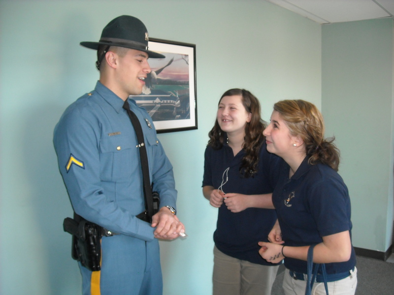 Students at Eagle's Nest Christian Academy learn about state police ...