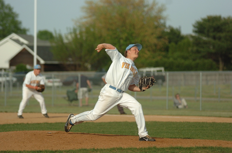 Cape baseball rocks the Ravens of St. Thomas More 10-3 | Cape Gazette