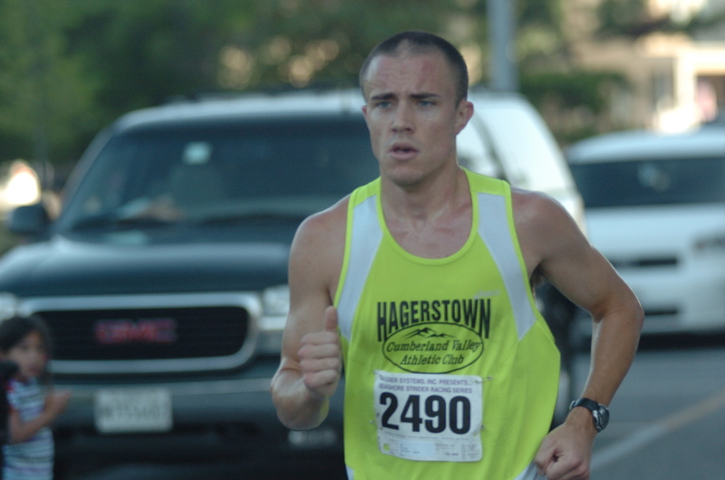 Dan DeWitt, former Lehigh star, wins JJ 5K in cruising time of 16:24 ...