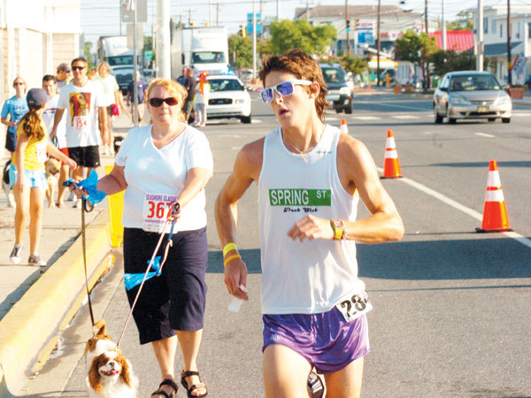 315 compete in Race for the Paws run in Dewey | Cape Gazette