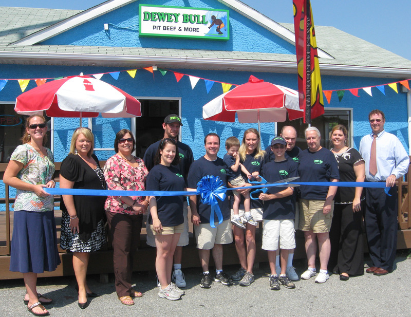 Chamber holds Dewey Bull ribbon-cutting | Cape Gazette