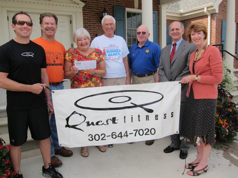 Lewes Steps Out presents award for perfect attendance | Cape Gazette