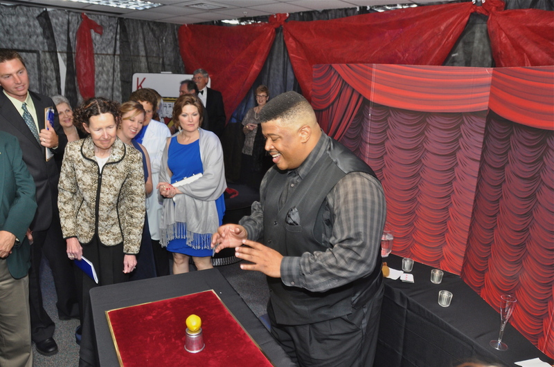 Starry, Starry Night wows supporters | Cape Gazette