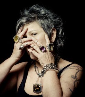 Highly renowned jewelry artist to exhibit at Heidi Lowe Gallery | Cape ...
