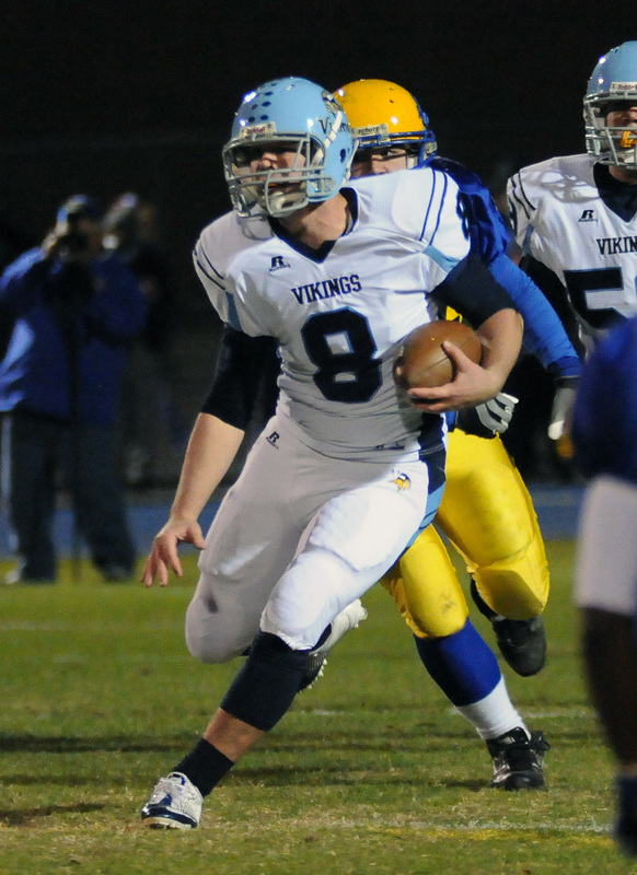 Cape keeps hopes alive with 14 -13 win at Caesar Rodney | Cape Gazette