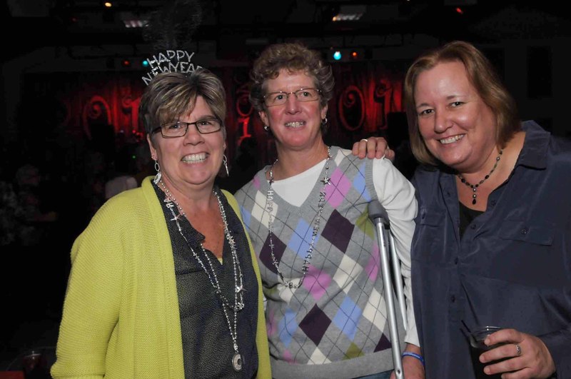 Starburst Gayla heralds in new year in Rehoboth | Cape Gazette