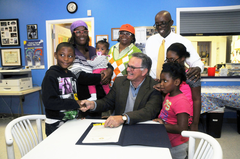 Cole presents West Side New Beginnings with proclamation | Cape Gazette