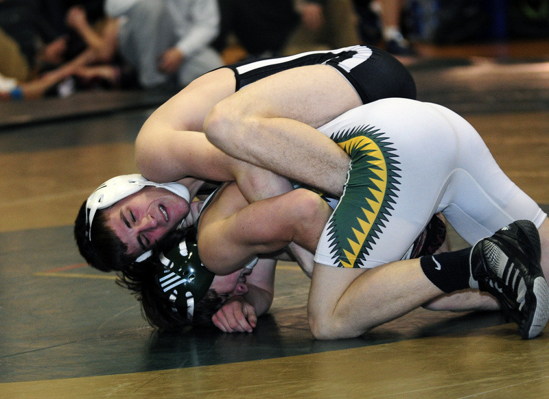 Cape wrestling grapples at Battle at the Beach | Cape Gazette