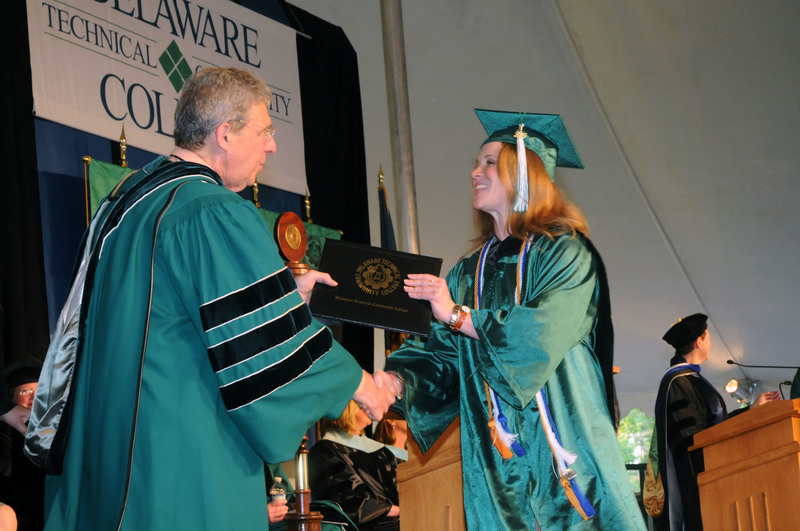 Del Tech holds 2015 Commencement | Cape Gazette