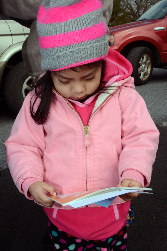 Carper helps with food distribution at First State Community Action ...