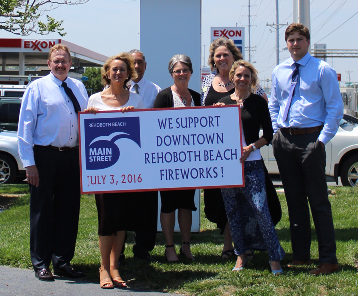 County Bank donates $1,000 to Rehoboth Beach 2016 Fireworks Fund | Cape ...