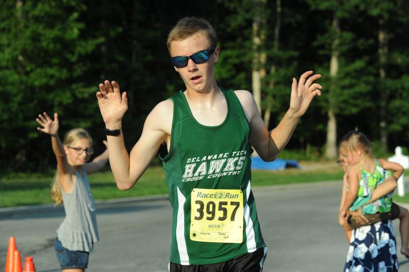 Delaware Hospice 5K draws 150 hotfoot runners | Cape Gazette