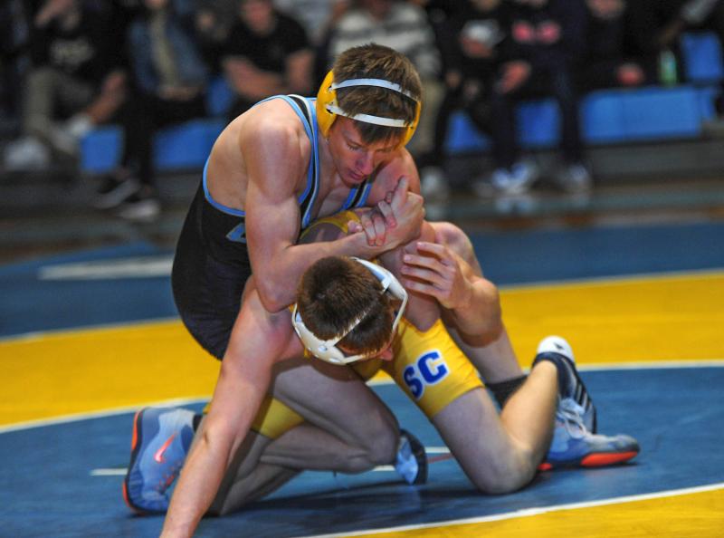 Big House rocks for wrestling; Cape beats Central 33-28 | Cape Gazette