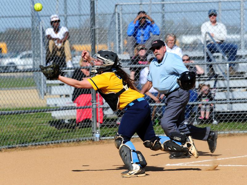 Cape softball defeats Woodbridge, falls to CR | Cape Gazette