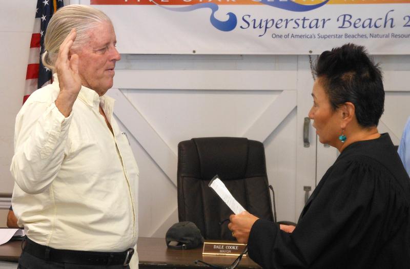 In Dewey, Redefer is named mayor | Cape Gazette