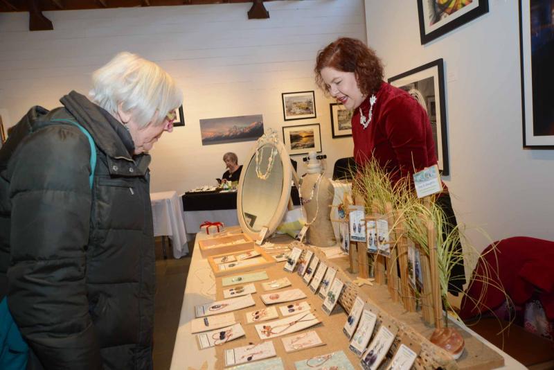 RAL holds Jewelry Trunk Show | Cape Gazette