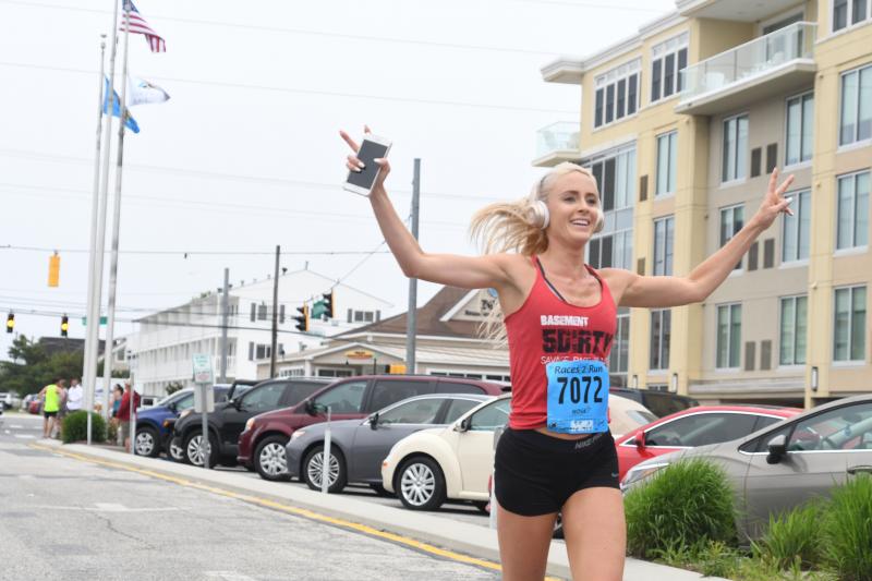 Top 5 runners break 17 minutes at Highway One 5K | Cape Gazette