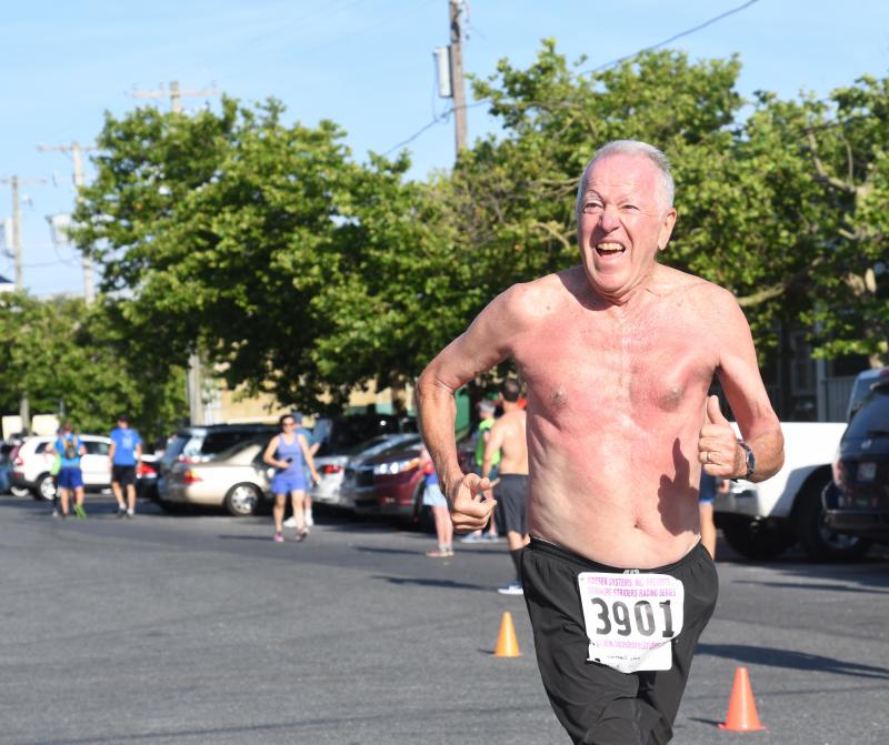 Trent Sewell beats a fast field to win Father’s Day 5K in 17:27 | Cape ...