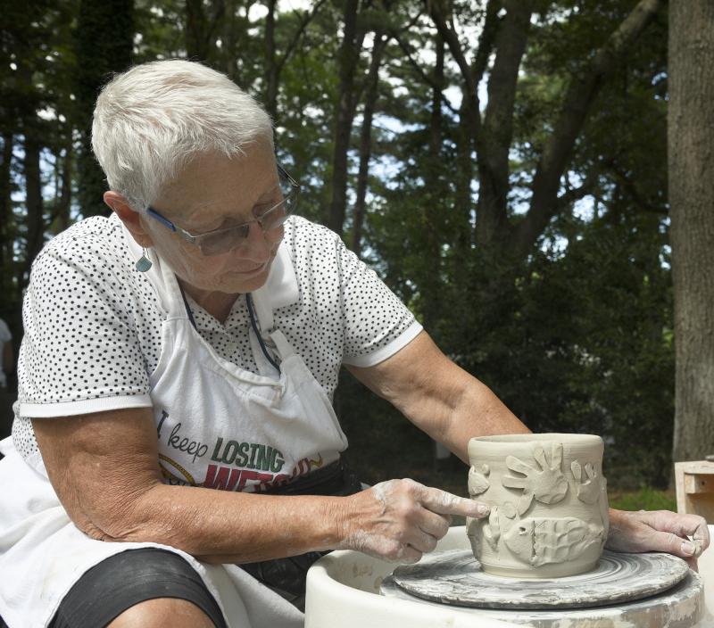 Annual Outdoor Fine Art & Craft show continues tradition | Cape Gazette