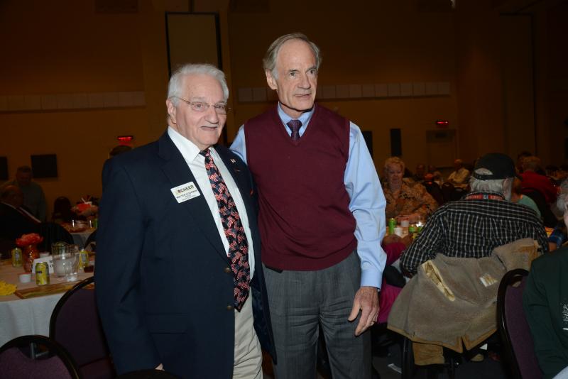 Sen. Tom Carper attends CHEER holiday feast | Cape Gazette