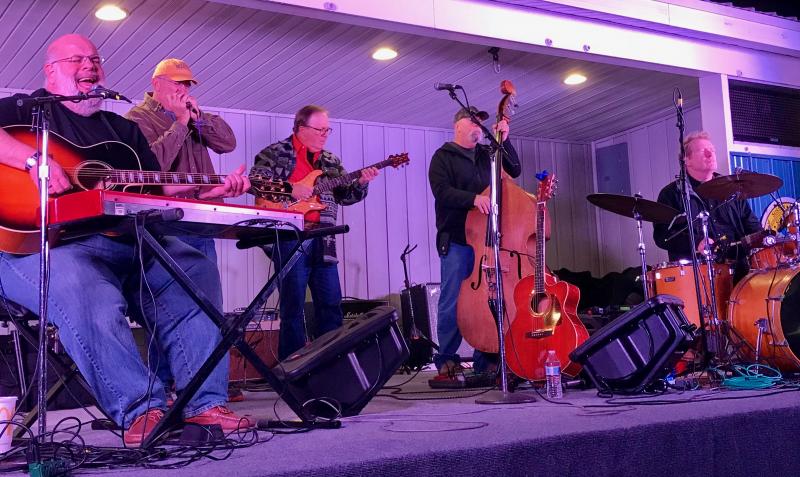 Music fills Circle as Georgetown preps for Return Day | Cape Gazette