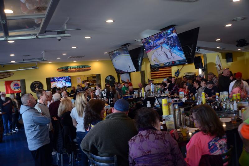 Paradise Pub holds wings fundraiser for Home of the Brave | Cape Gazette