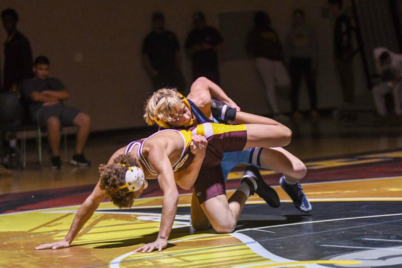 Milford wrestling opens House of Pancakes on Cape 43-29 | Cape Gazette