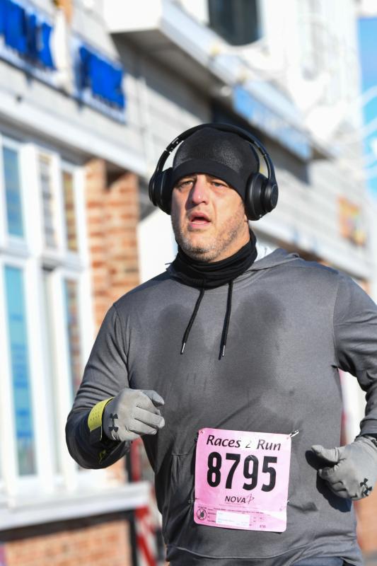 Hair of the Dog races attract fit families and their canines | Cape Gazette