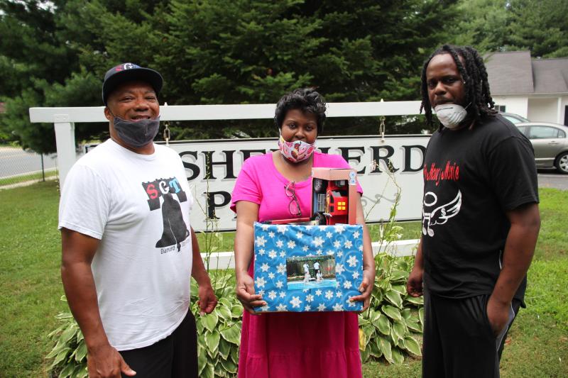 Christmas in July event donates toys to area charities | Cape Gazette