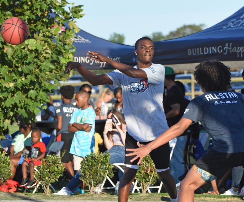 Badges and Basketball a slam dunk in Georgetown | Cape Gazette