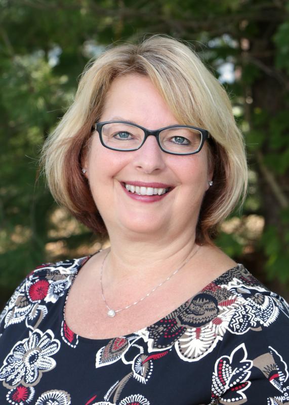 Susan Lynn Welch celebrates 25 years with Shore United Bank | Cape Gazette