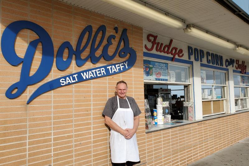 Dolle’s Candyland moving from Rehoboth Boardwalk | Cape Gazette