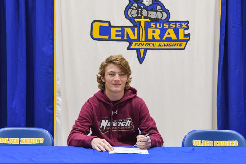 Central wrestler Dylan King signs with Norwich University | Cape Gazette