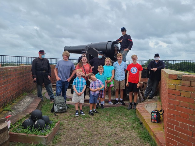 Sussex Teen Age Republicans visit Fort Delaware | Cape Gazette