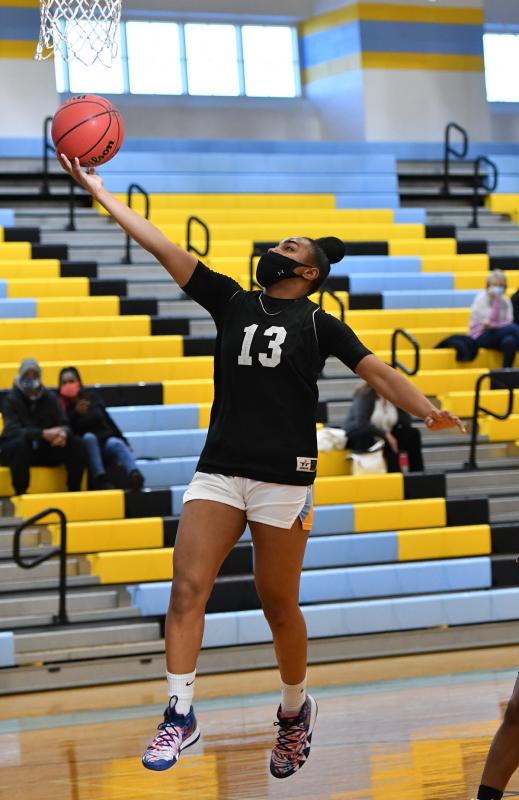 Cape girls’ basketball hosts play day | Cape Gazette