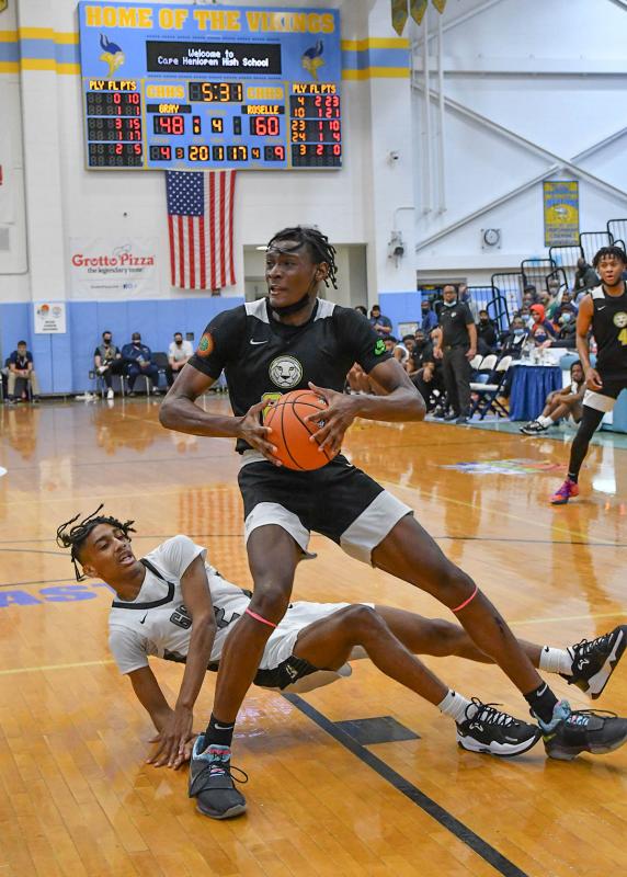 Seaford puts up fight in Slam loss to Our Saviour | Cape Gazette