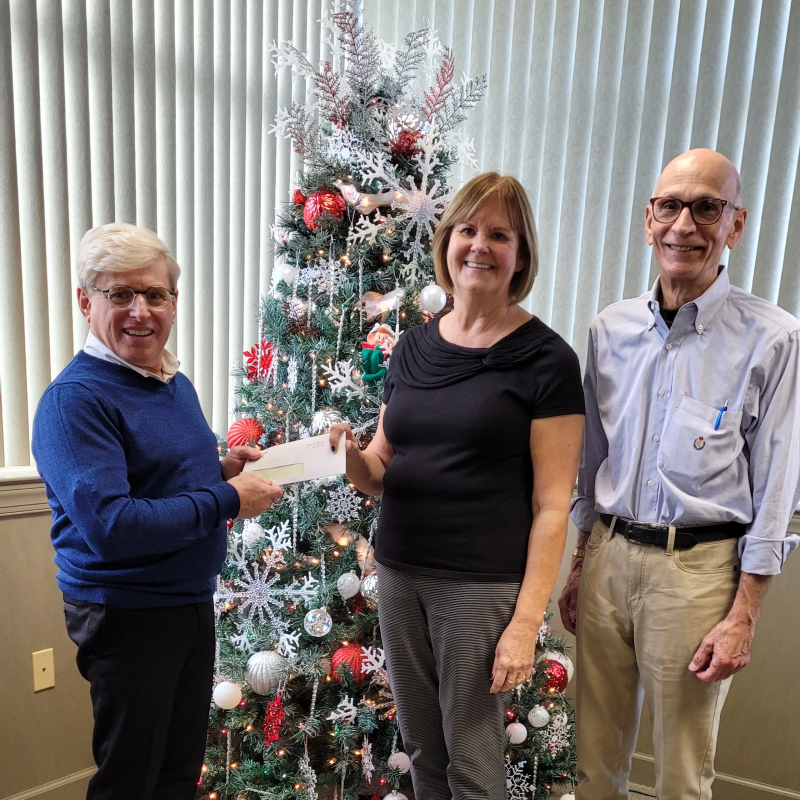 County Bank gives $1K to Milton Community Food Pantry | Cape Gazette
