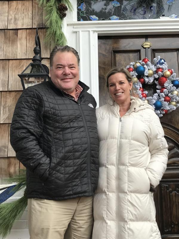 Metz Capital Management honors veterans with light display | Cape Gazette