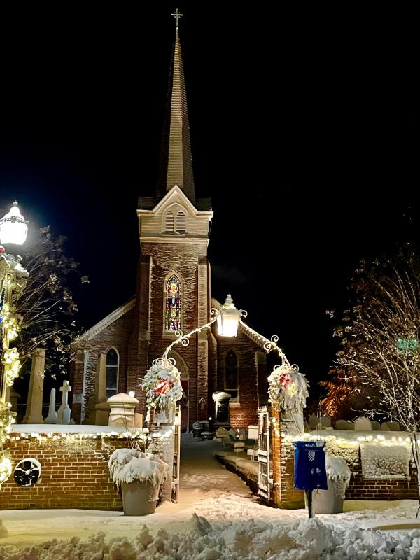 Glow in the snow | Cape Gazette