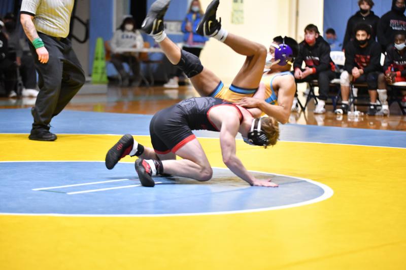 Cape wrestlers beat William Penn 46-24, advance to semifinals | Cape ...