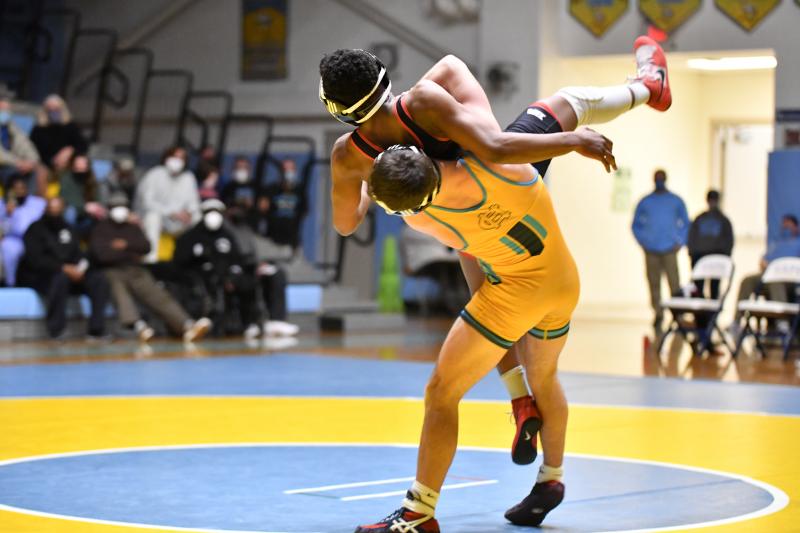 Cape wrestlers beat William Penn 46-24, advance to semifinals | Cape ...