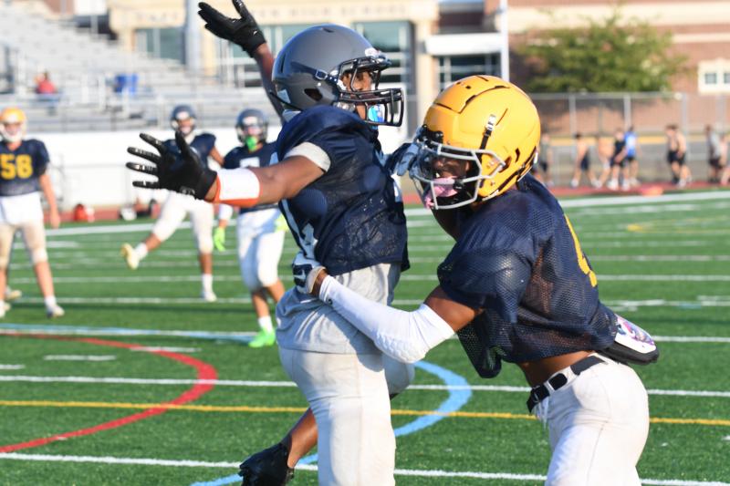 Football’s long preseason transitions into short game week | Cape Gazette