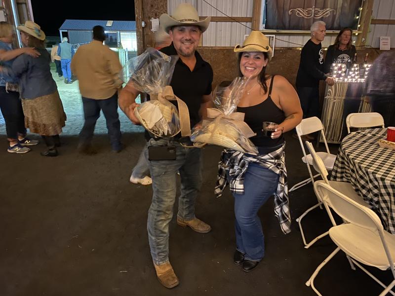 Southern Delaware Therapeutic Riding hosts barn dance | Cape Gazette
