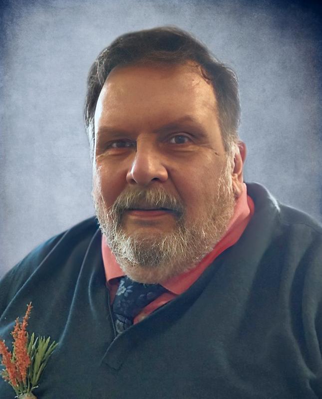 Michael Tucker Sr., jack of all trades | Cape Gazette