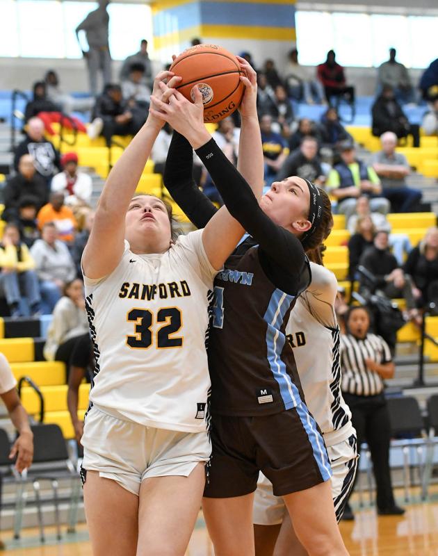 Slam Dunk finishes up week of action | Cape Gazette