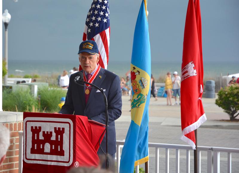 Sen. Carper awarded Army Corps’ Gold de Fleury Medal | Cape Gazette