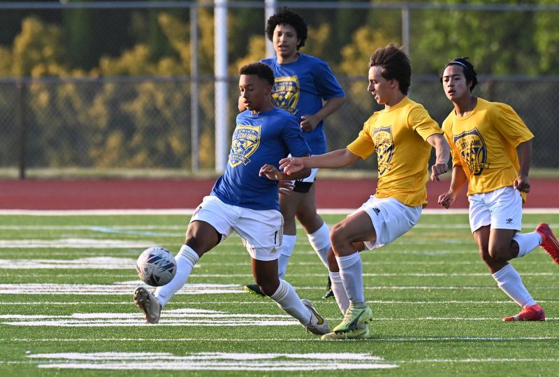 Blue defeats Gold 6-4 in senior boys’ soccer game | Cape Gazette