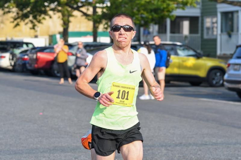 Smiley and Montini win Father’s Day 5K | Cape Gazette