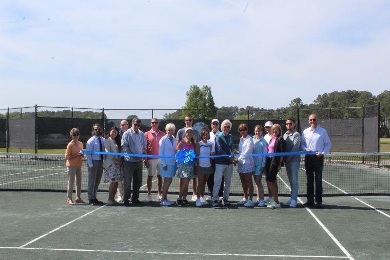 RBCC cuts ribbon on new racquets facility | Cape Gazette
