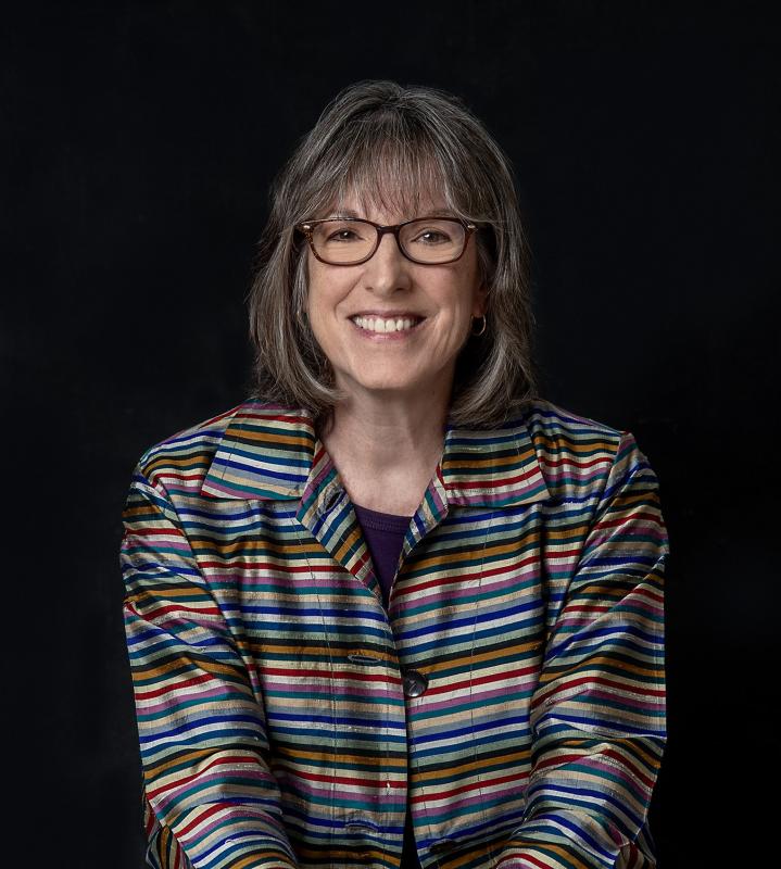 Lewes library welcomes new director, board members | Cape Gazette